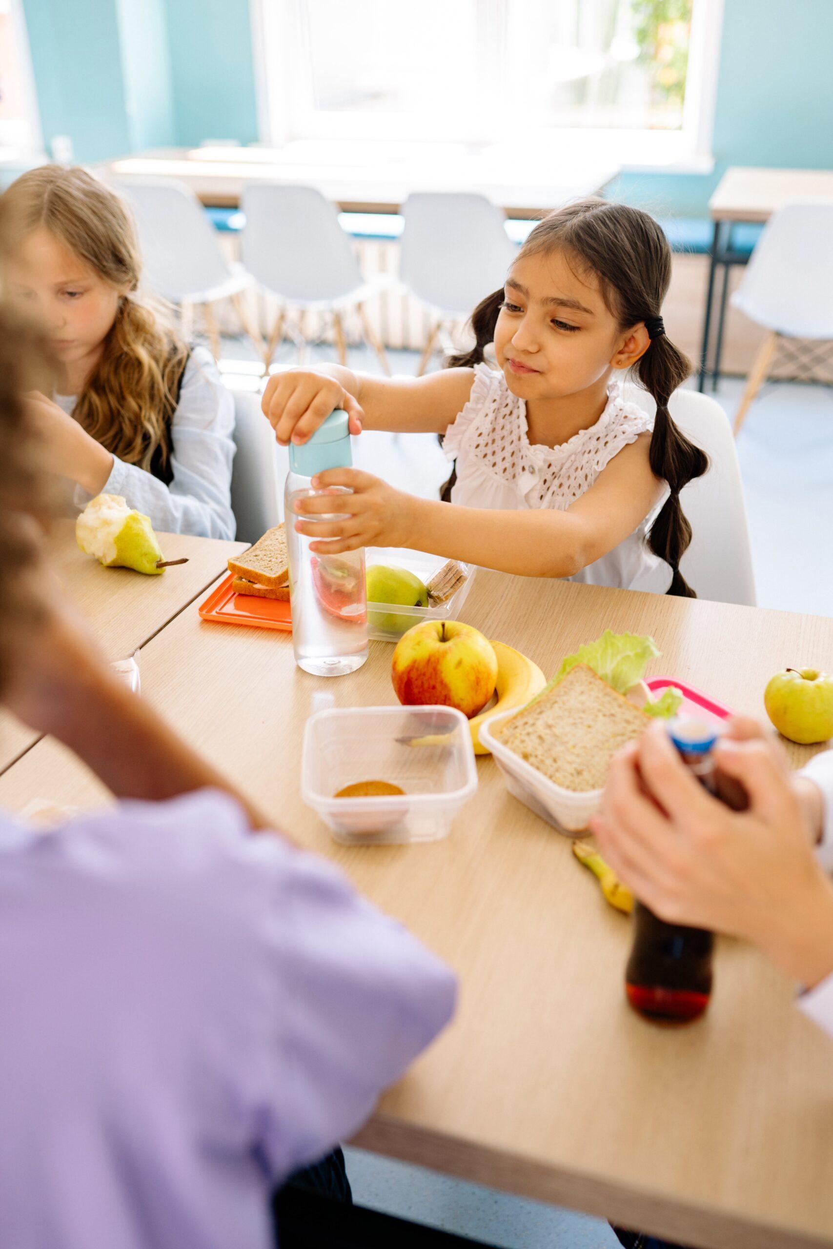 Healthy Eating in Schools: 4 Strategies for Academic Success
