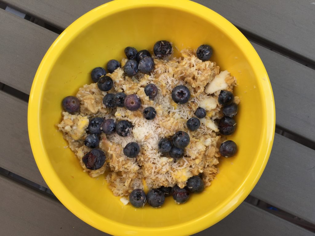 Healthy Breakfast for Kids {Speedy Oatmeal Scramble} - Danielle Binns ...