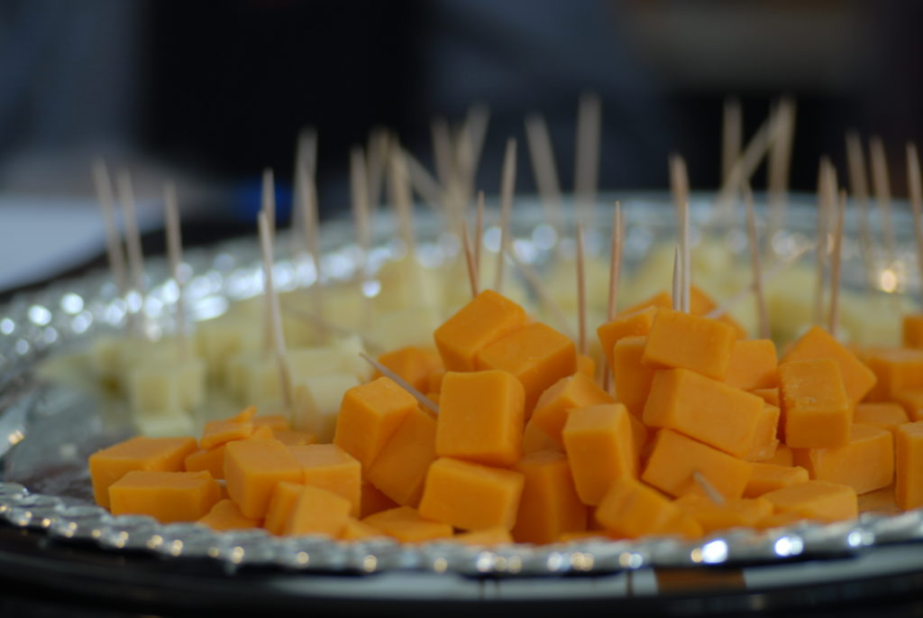 What Makes Cheddar Cheese Orange?